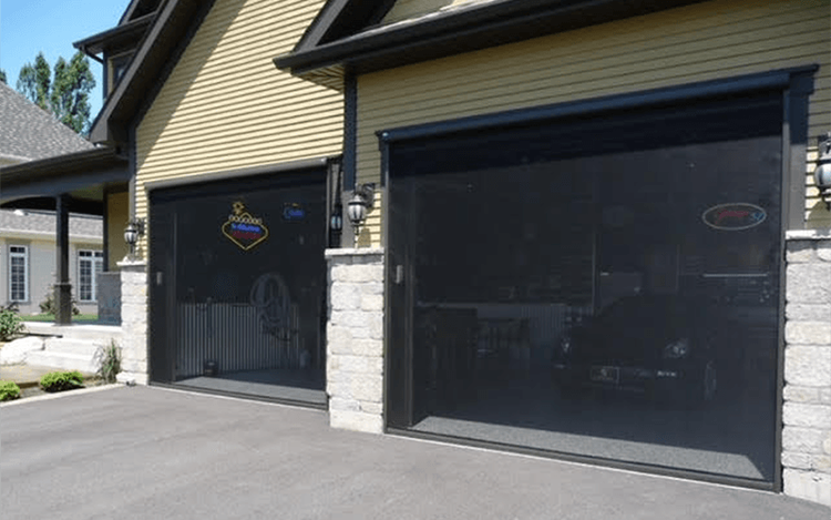 Retractable Screen Wall Systems